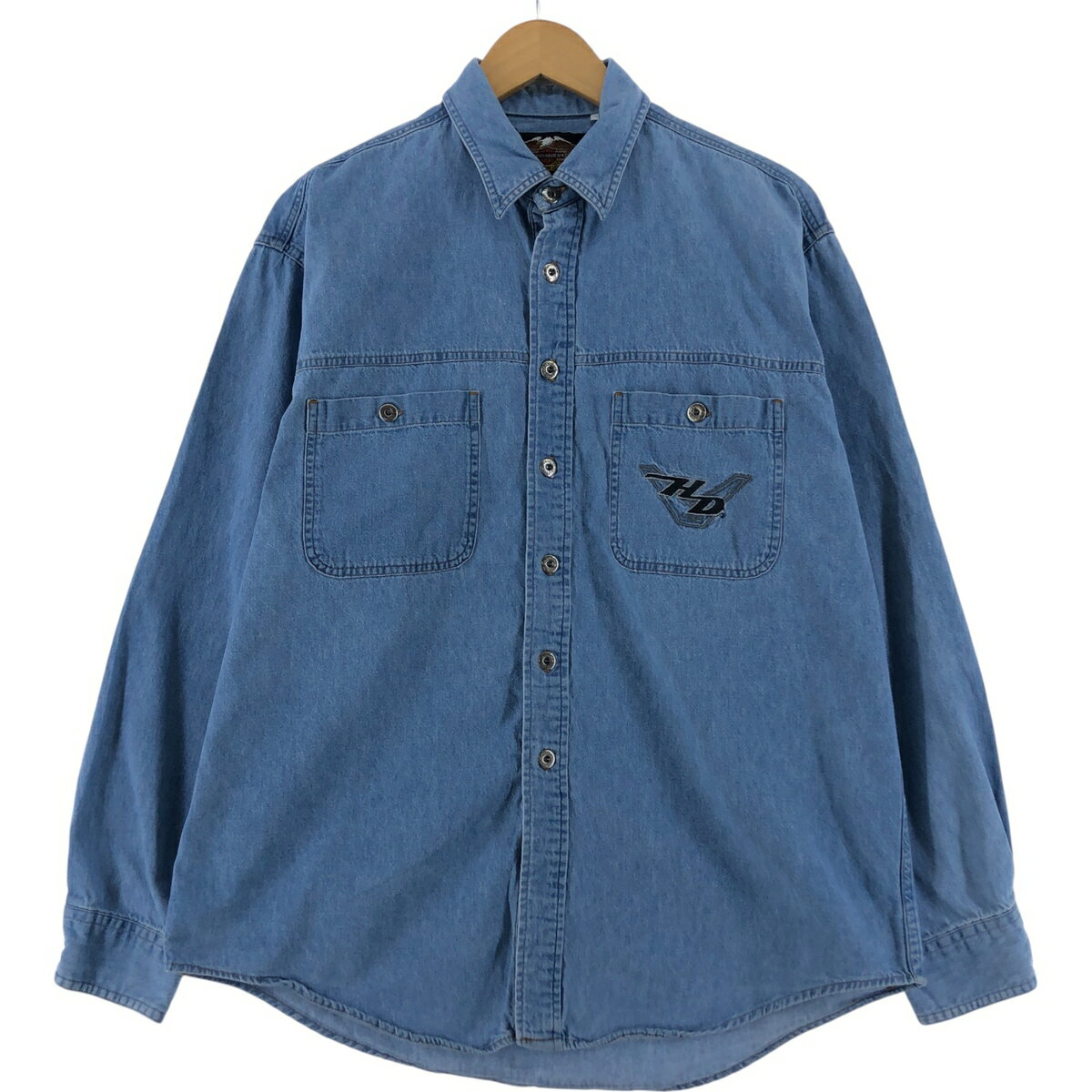 商品詳細 ブランド・Harley-Davidson・ハーレーダビッドソン・ 特徴・レギュラーカラー・長袖・ モデル/形状・長袖 デニムシャツ・ 素材・不明・ 色・ブルー系 青色・ 柄・ロゴ刺繍・ 生産国・不明・ 年代 サイズ・表記サイズ:?...