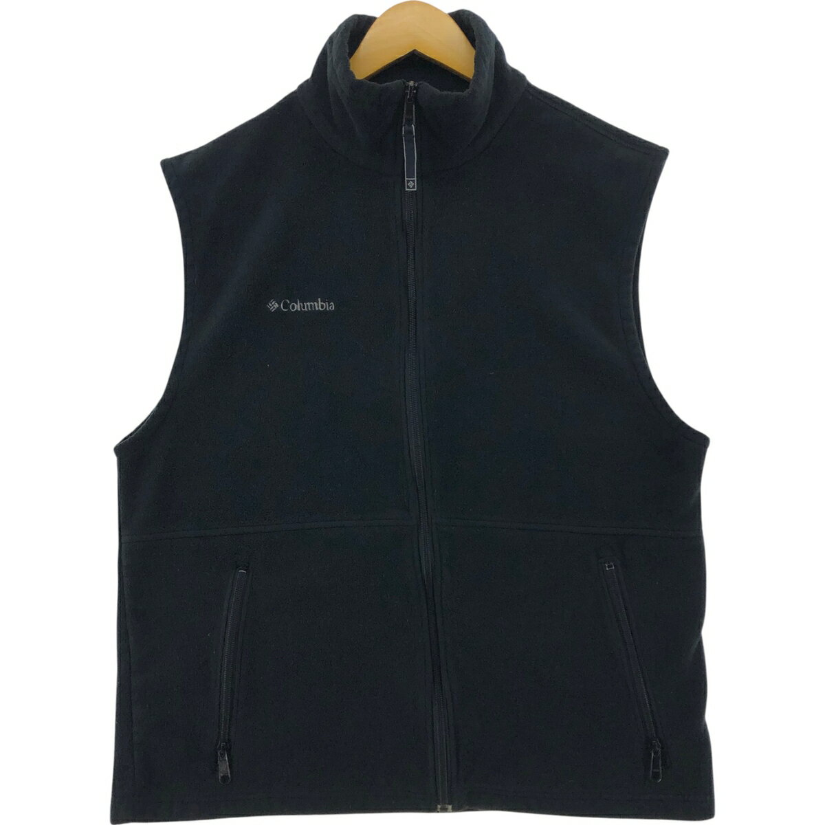 商品詳細 ブランド・Columbia・コロンビア・ 特徴・フルジップ・ モデル/形状・フリースベスト・ 素材・ポリエステル:100%・ 色・ブラック系 黒色・ 柄・無地・ワンポイント・ 生産国・中国製・ 年代・00年代・ サイズ・メンズL・...