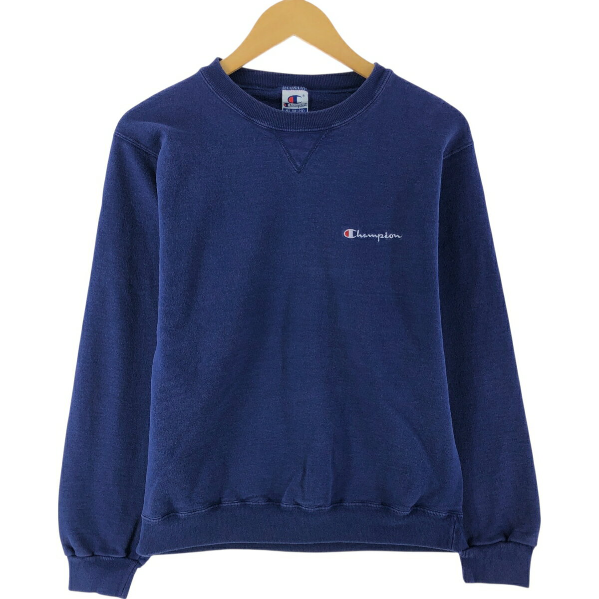 商品詳細 ブランド・Champion・チャンピオン・ 特徴・クルーネック(丸首)・長袖・ヴィンテージ・前Vガゼット・ モデル/形状・ロゴスウェットシャツ トレーナー・ 素材・コットン:92%・ポリエステル:8%・ 色・ブルー系 青色・ 柄・...