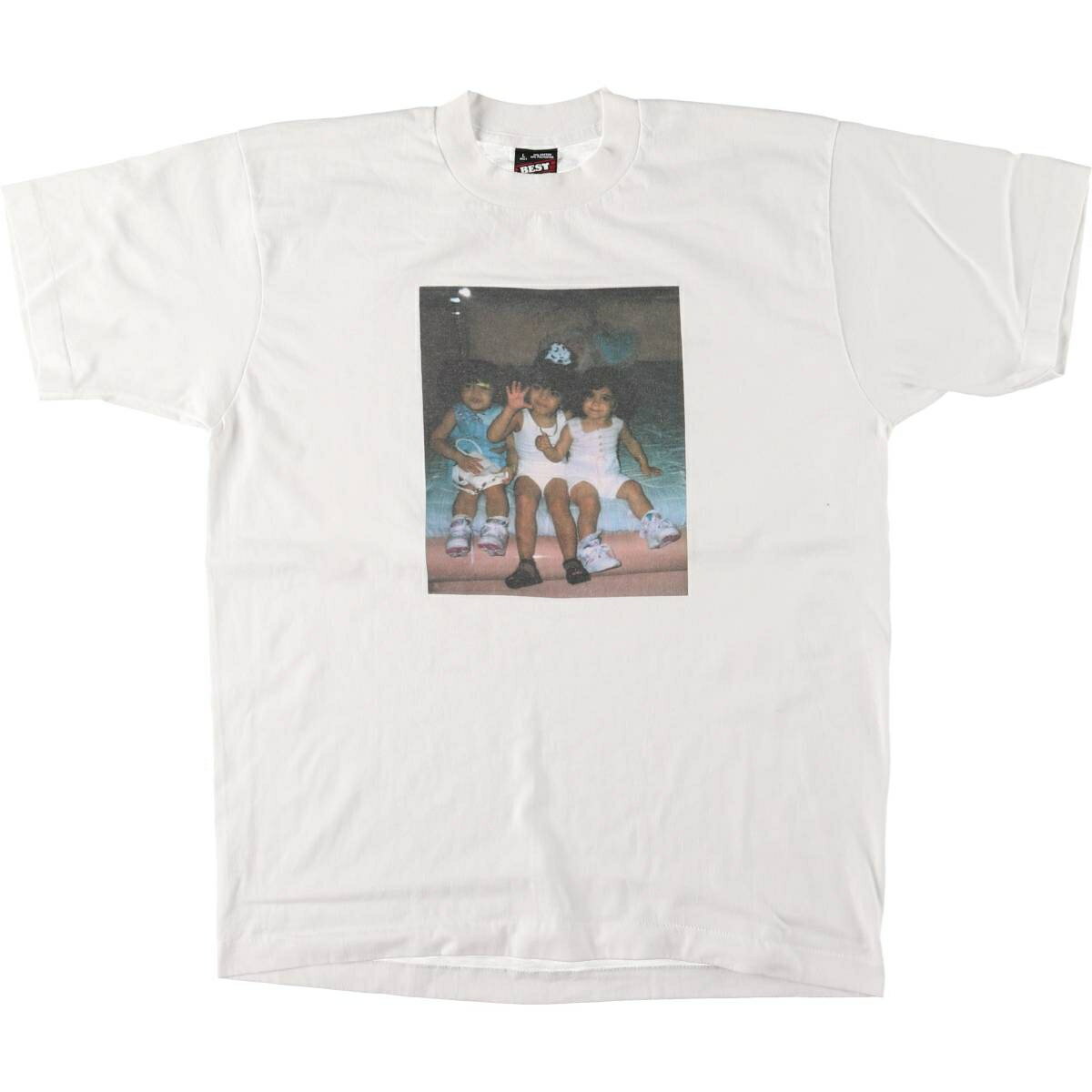 商品詳細 ブランド・FRUIT OF THE LOOM・フルーツオブザルーム・ 特徴・クルーネック(丸首)・半袖・ヴィンテージ・シングルステッチ・ モデル/形状・BEST・フォトTシャツ・ 素材・コットン:50%・ポリエステル:50%・ 色...