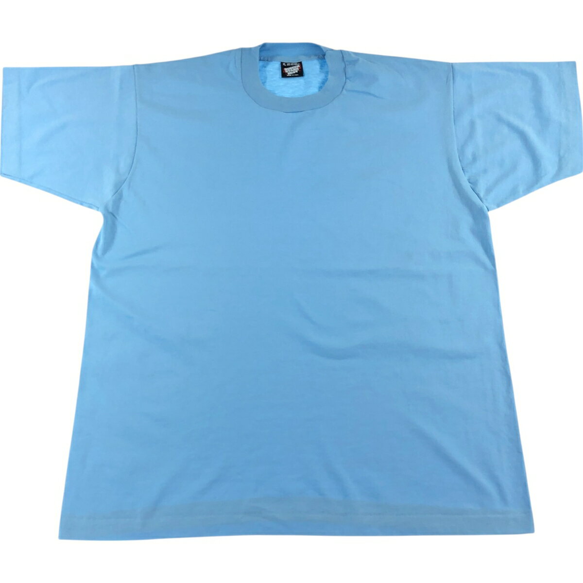 商品詳細 ブランド・SCREEN STARS・スクリーンスターズ・ 特徴・クルーネック(丸首)・半袖・ヴィンテージ・シングルステッチ・フェード・ モデル/形状・BEST・無地Tシャツ・ 素材・コットン:50%・ポリエステル:50%・ 色・ブ...