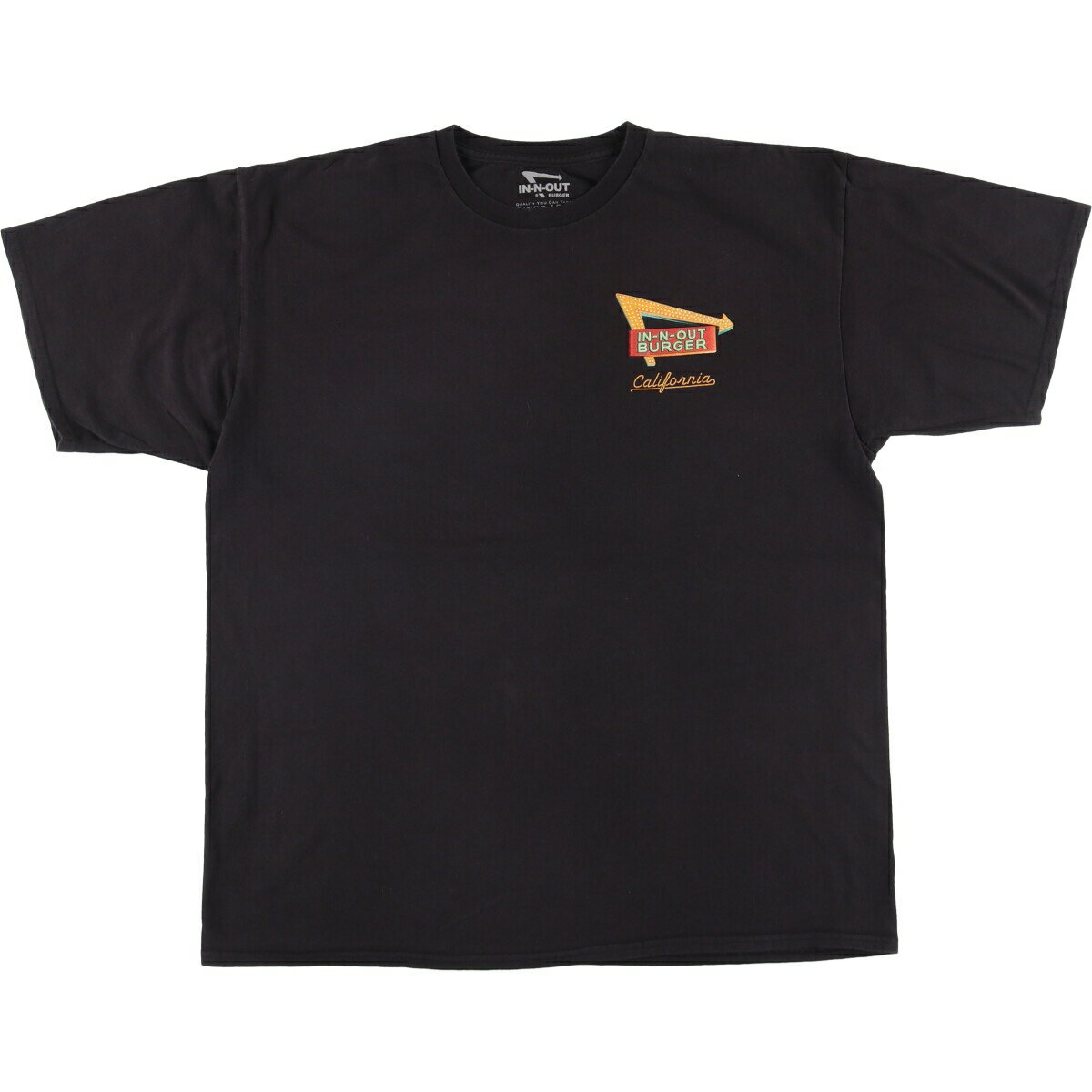商品詳細 ブランド・UNKNOWN・ 特徴・クルーネック(丸首)・半袖・バックプリント・ モデル/形状・IN-N-OUT BURGER インアンドアウトバーガー・アドバタイジングTシャツ・ 素材・コットン:100%・ 色・ブラック系 黒色・...