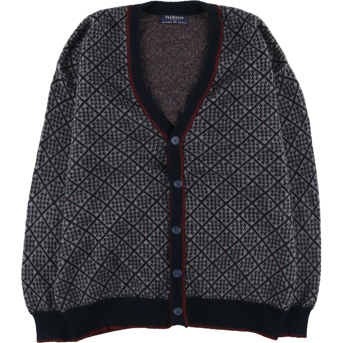 商品詳細 ブランド・VAN HEUSEN・ヴァンヒューゼン・ 特徴・長袖・ モデル/形状・アクリルニットカーディガン・ 素材・アクリル:100%・ 色・グレー系 灰色・ブラック系 黒色・ 柄・総柄・ 生産国・メキシコ製・ 年代 サイズ・メン...