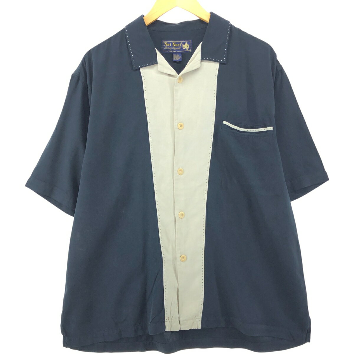 商品詳細 ブランド・NAT NAST・ナットナスト・ 特徴・半袖・オープンカラー・ボックスシャツ・ツートン・ヴィンテージ・ モデル/形状・半袖 オープンカラー シルクシャツ・ 素材・シルク:100%・ 色・ブラック系 黒色・ベージュ系・ 柄...