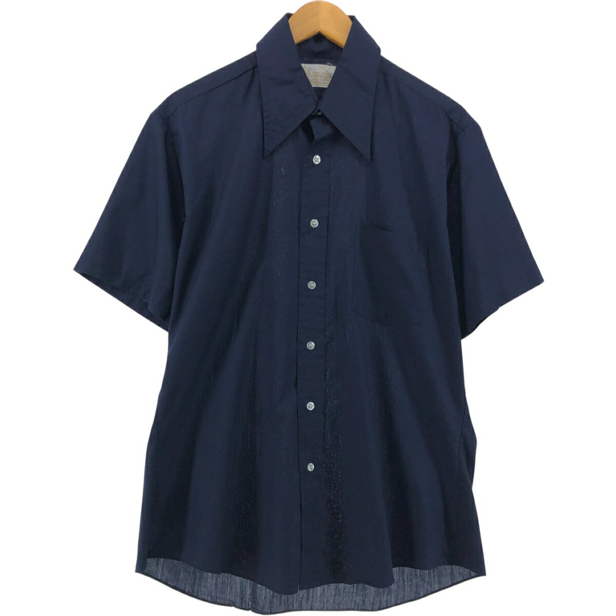 商品詳細 ブランド・Sears・シアーズ・ 特徴・レギュラーカラー・半袖・襟芯入り・ヴィンテージ・ モデル/形状・PERMA-PREST・半袖 ポリコットンシャツ・ 素材・ポリエステル:65%・コットン:35%・ 色・ネイビー系 紺色・ 柄...