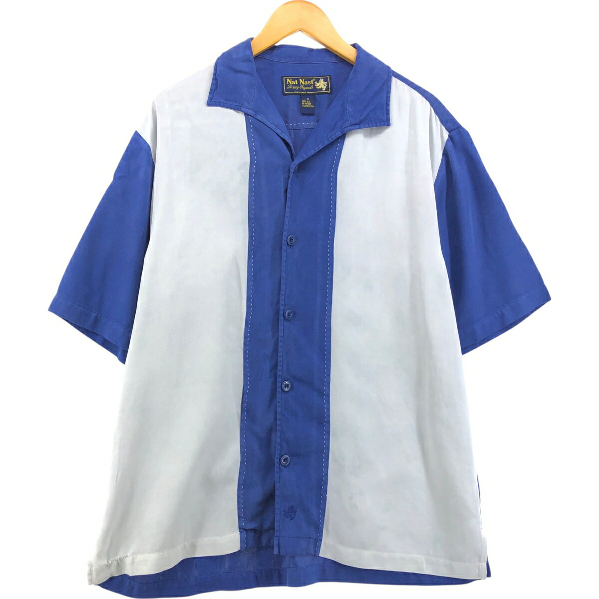 商品詳細 ブランド・Nat Nast・ 特徴・オープンカラー・半袖・ツートン・ボックスシャツ・ヴィンテージ・ モデル/形状・半袖 オープンカラー シルクシャツ・ 素材・シルク:100%・ 色・ブルー系 青色・グレー系 灰色・ 柄・無地・ 生...