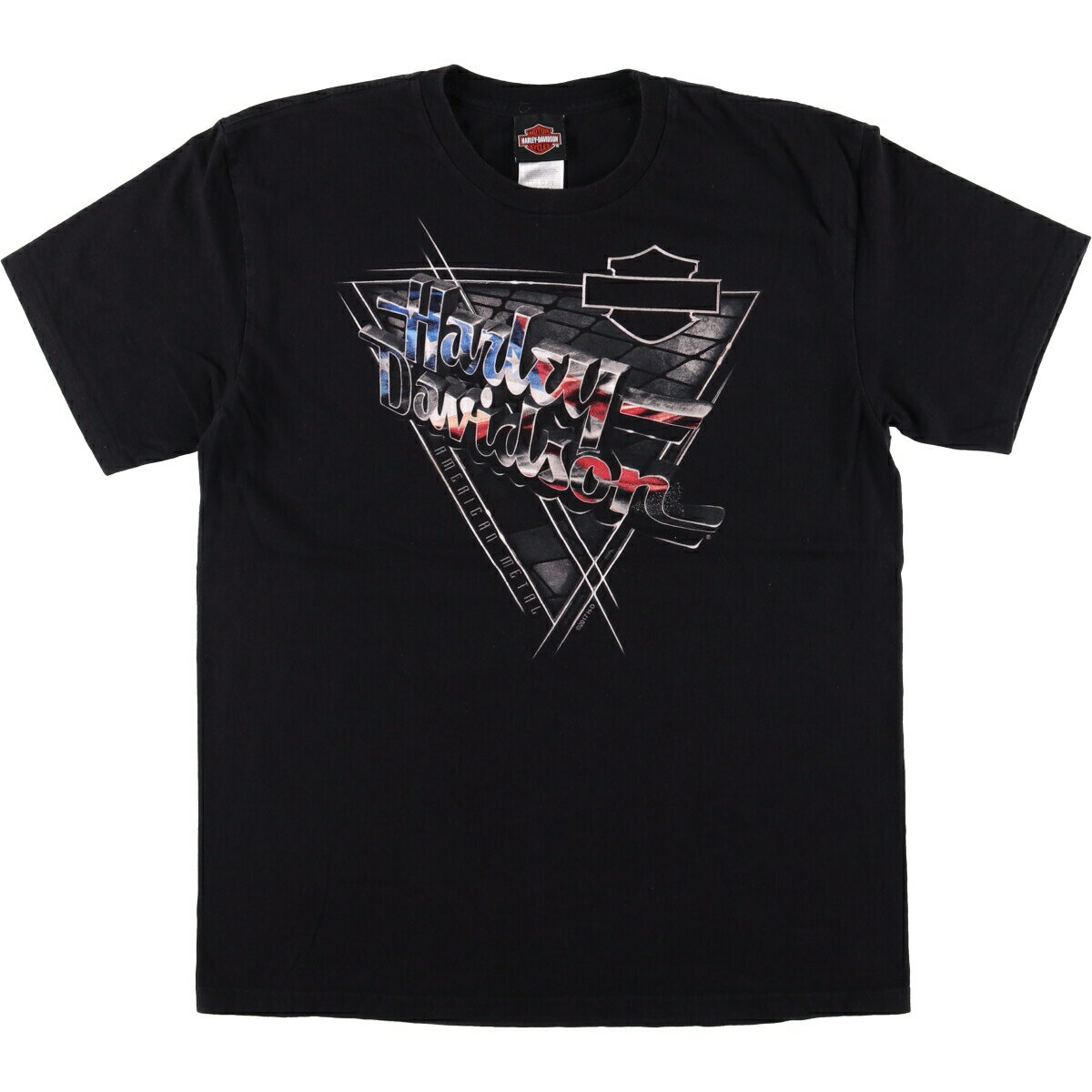 商品詳細 ブランド・Harley-Davidson・ハーレーダビッドソン・ 特徴・クルーネック(丸首)・半袖・両面プリント・ モデル/形状・モーターサイクル バイクTシャツ・ 素材・コットン:100%・ 色・ブラック系 黒色・ 柄・プリント...