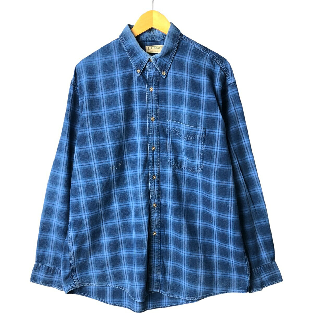 商品詳細 ブランド・L.L.Bean・エルエルビーン・ 特徴・ボタンダウン・長袖・ヴィンテージ・ モデル/形状・MAINE・長袖 ボタンダウンチェックシャツ・ 素材・コットン:100%・ 色・ブルー系 青色・ 柄・チェック柄・ 生産国・US...