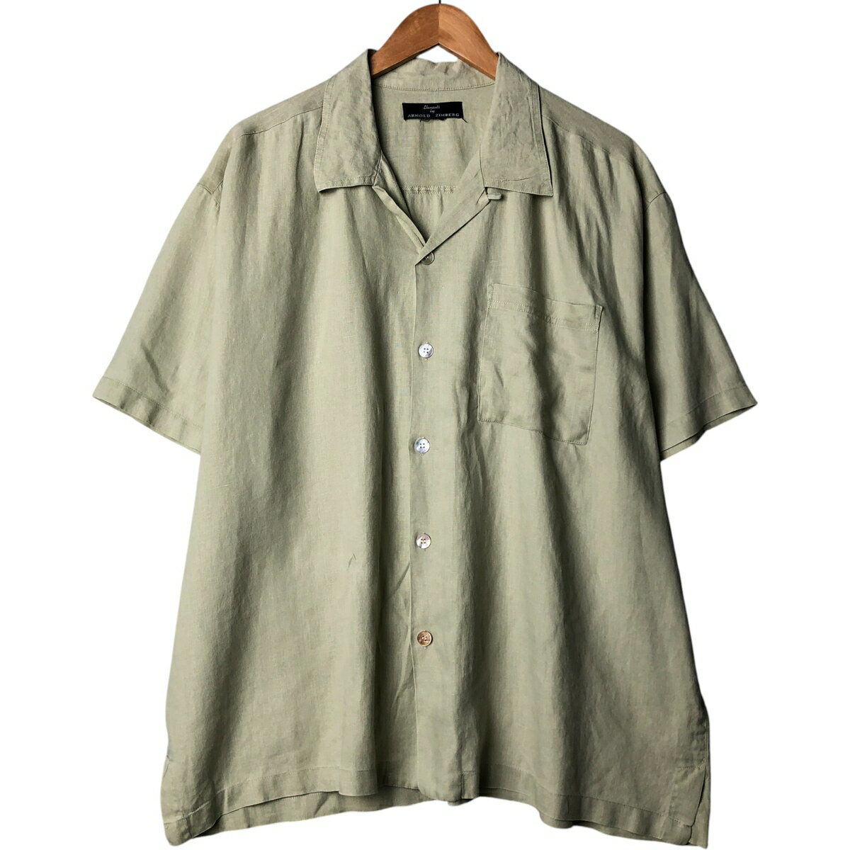商品詳細 ブランド・ARNOLD ZIMBERG・ 特徴・ボックスシャツ・半袖・オープンカラー・ モデル/形状・半袖 オープンカラー リネンシャツ・ 素材・不明・ 色・カーキ系 セージグリーン・ 柄・無地・ 生産国・不明・ 年代 サイズ・メ...