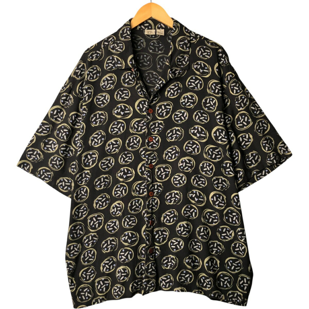 商品詳細 ブランド・HAGGAR・ハガー・ 特徴・オープンカラー・半袖・ボックスシャツ・ モデル/形状・EZs・半袖 オープンカラー レーヨンシャツ・ 素材・レーヨン:100%・ 色・ブラック系 黒色・ 柄・総柄・ 生産国・中国製・ 年代 ...