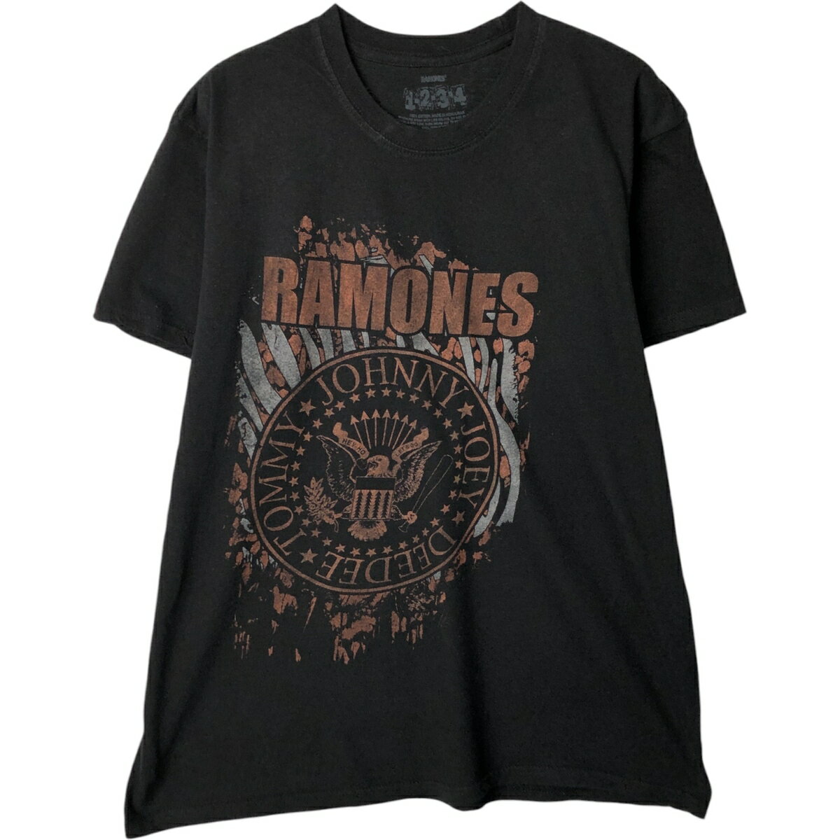 商品詳細 ブランド・UNKNOWN・ 特徴・クルーネック(丸首)・半袖・パンク・ モデル/形状・RAMONES ラモーンズ・バンドTシャツ バンT・ 素材・コットン:100%・ 色・ブラック系 黒色・ 柄・プリント・ 生産国・ホンジュラス製...