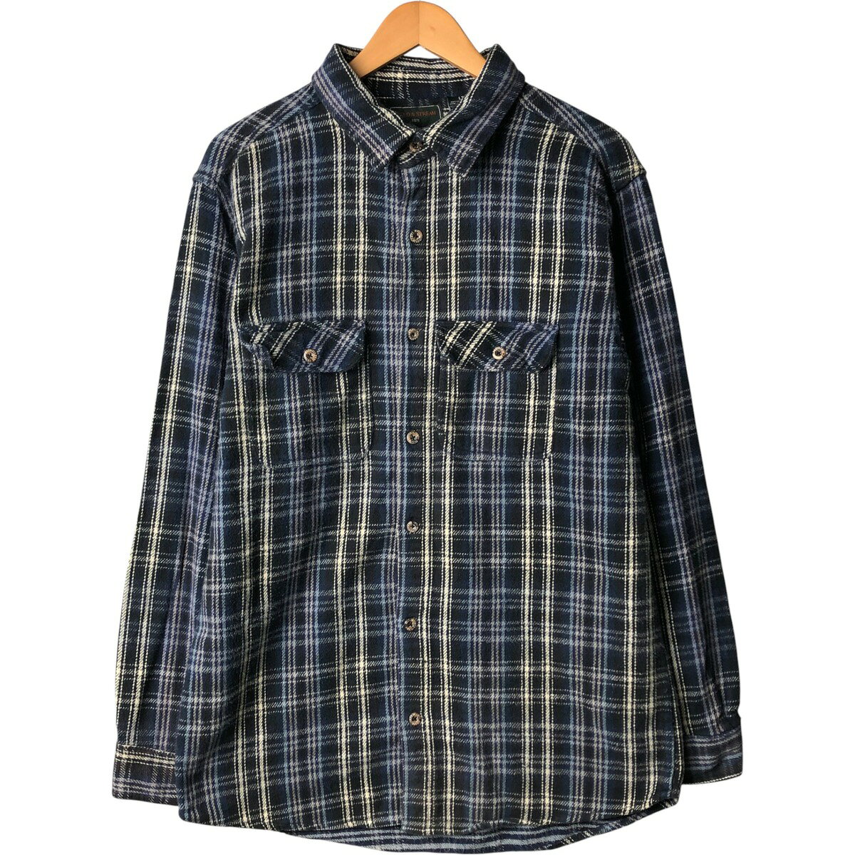 商品詳細 ブランド・FIELD&STREAM・フィールドアンドストリーム・ 特徴・厚手・レギュラーカラー・長袖・フラップポケット・ モデル/形状・長袖 フランネルチェックシャツ・ 素材・コットン:100%・ 色・ネイビー系 紺色・ホワイト系...