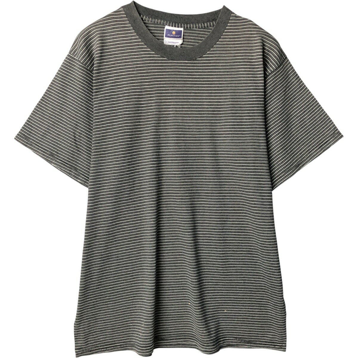 商品詳細 ブランド・PURITAN・ピューリタン・ 特徴・クルーネック(丸首)・ モデル/形状・ボーダーTシャツ・ 素材・コットン:50%・ポリエステル:50%・ 色・チャコール・ 柄・ボーダー柄・ 生産国・エルサルバドル製・ 年代 サイズ...