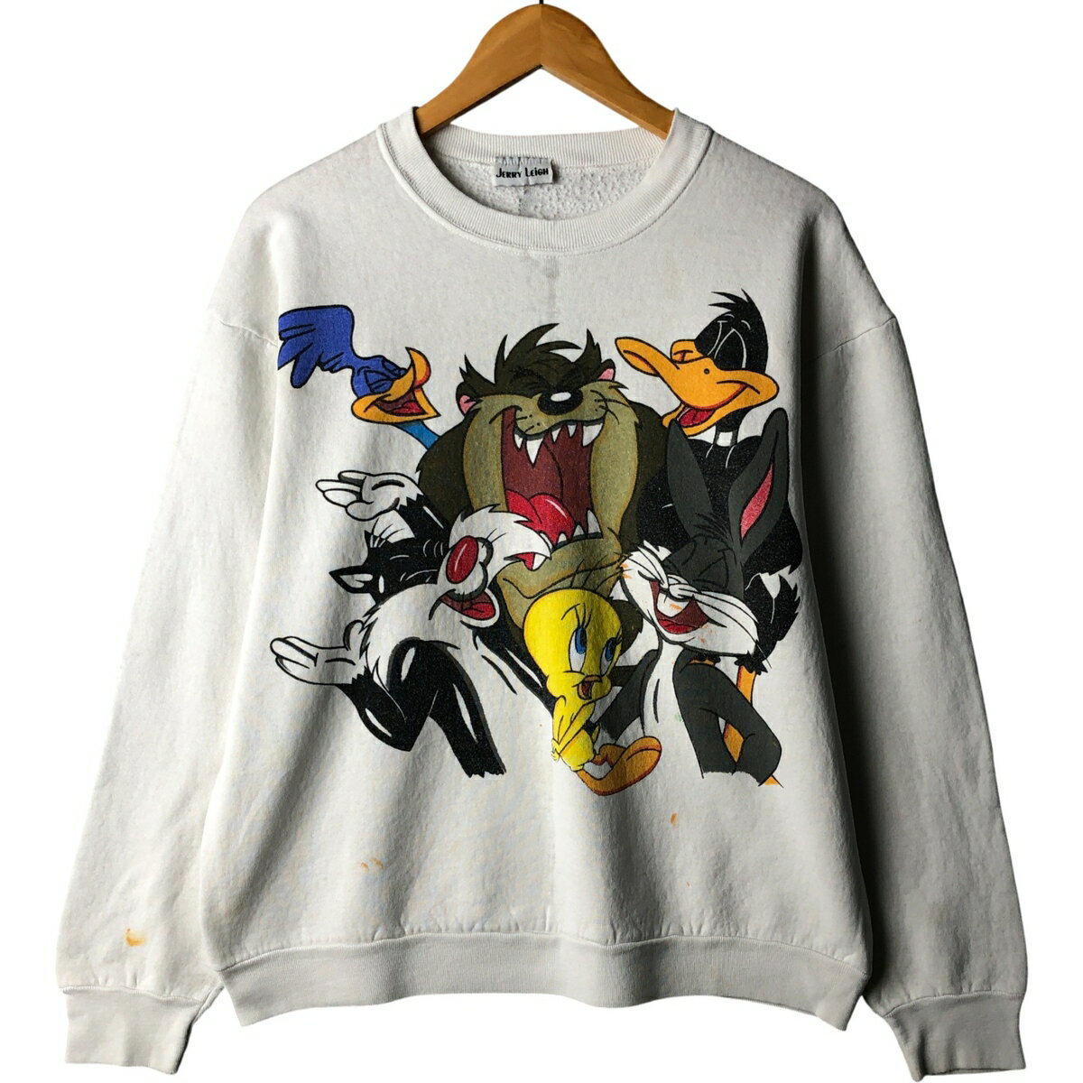 商品詳細 ブランド・JERRY LEIGH・ 特徴・クルーネック(丸首)・長袖・ヴィンテージ・大判プリント・ モデル/形状・LOONEY TUNES ルーニーテューンズ ・キャラクタースウェットシャツ トレーナー・ 素材・不明・ 色・ホワイ...