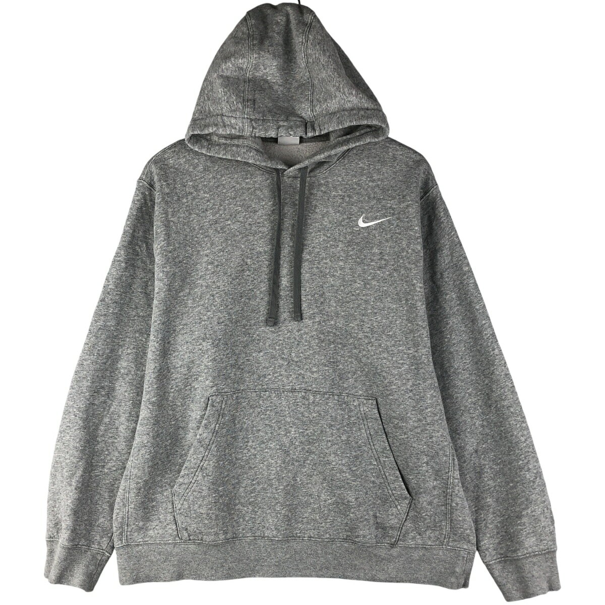 商品詳細 ブランド・NIKE・ナイキ・ 特徴・プルオーバー・長袖・ モデル/形状・スウェットプルオーバーパーカー・ 素材・コットン:80%・ポリエステル:20%・ 色・グレー系 灰色・ 柄・ワンポイント・無地・ 生産国・カンボジア製・ 年代...