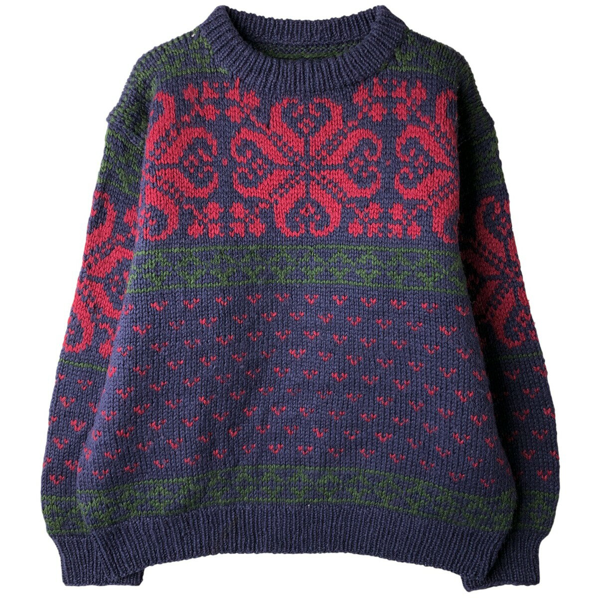 商品詳細 ブランド・UNKNOWN・ 特徴・長袖・クルーネック(丸首)・ モデル/形状・ウールニットセーター・ 素材・不明・ 色・マルチカラー・ネイビー系 紺色・ 柄・総柄・ 生産国・不明・ 年代 サイズ・メンズXL・表記サイズ:不明・着丈...