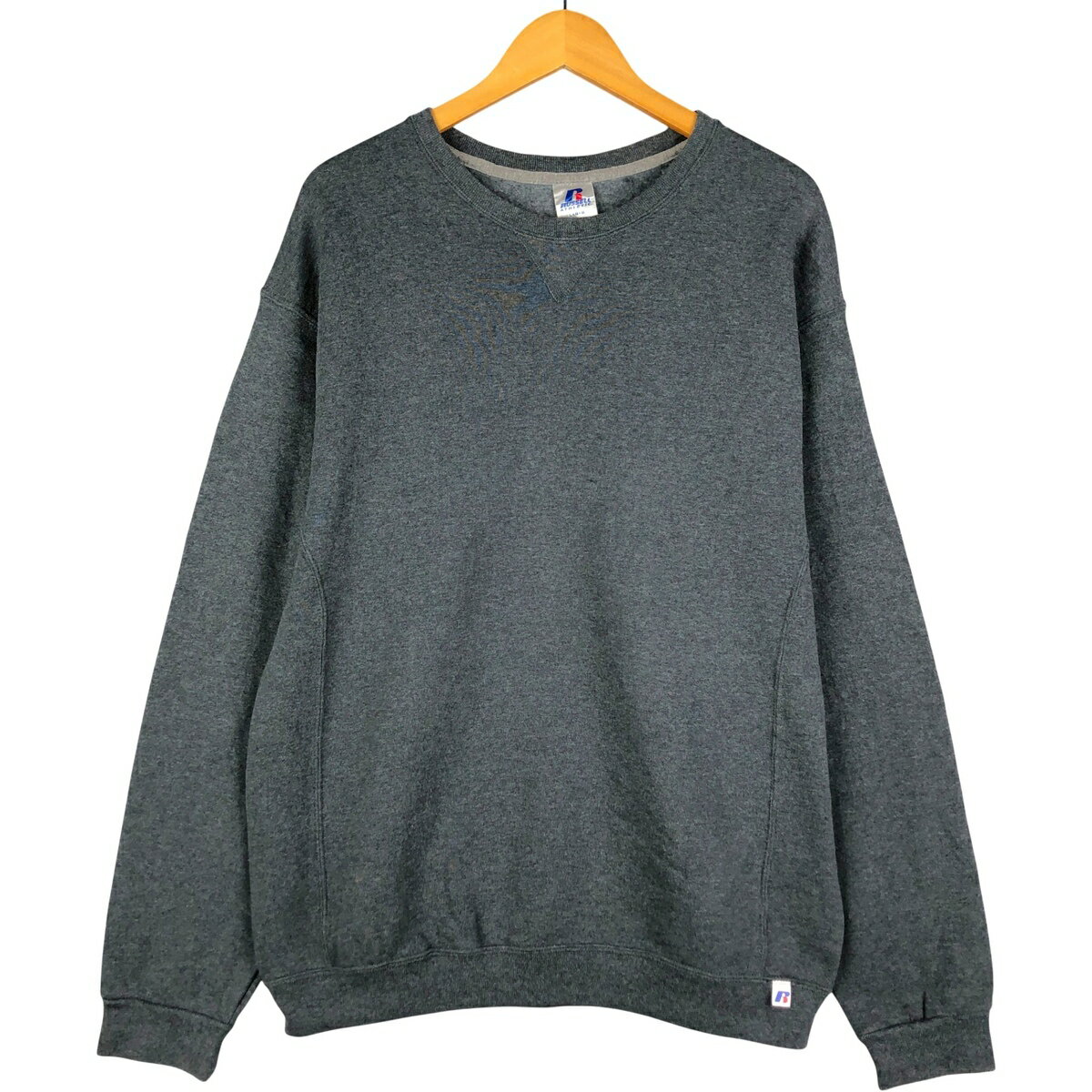 商品詳細 ブランド・Russell・ラッセル・ 特徴・クルーネック(丸首)・長袖・前Vガゼット・ モデル/形状・無地 ブランクスウェットシャツ トレーナー・ 素材・コットン:50%・ポリエステル:50%・ 色・グレー系 灰色・ 柄・無地・ ...