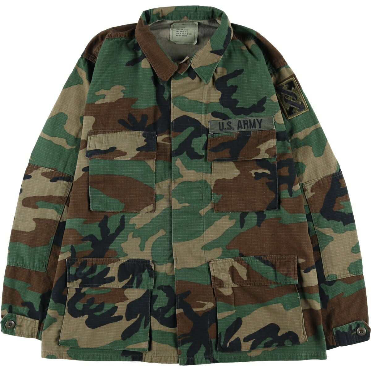 商品詳細 ブランド・UNKNOWN・ 特徴・薄手・米軍実品・リップストップ・85年納品・フルボタン・ モデル/形状・COAT HOT WEATHER WOODLAND CAMOUFRAGE PATTERN COMBAT・B.D.U ミリタリ...