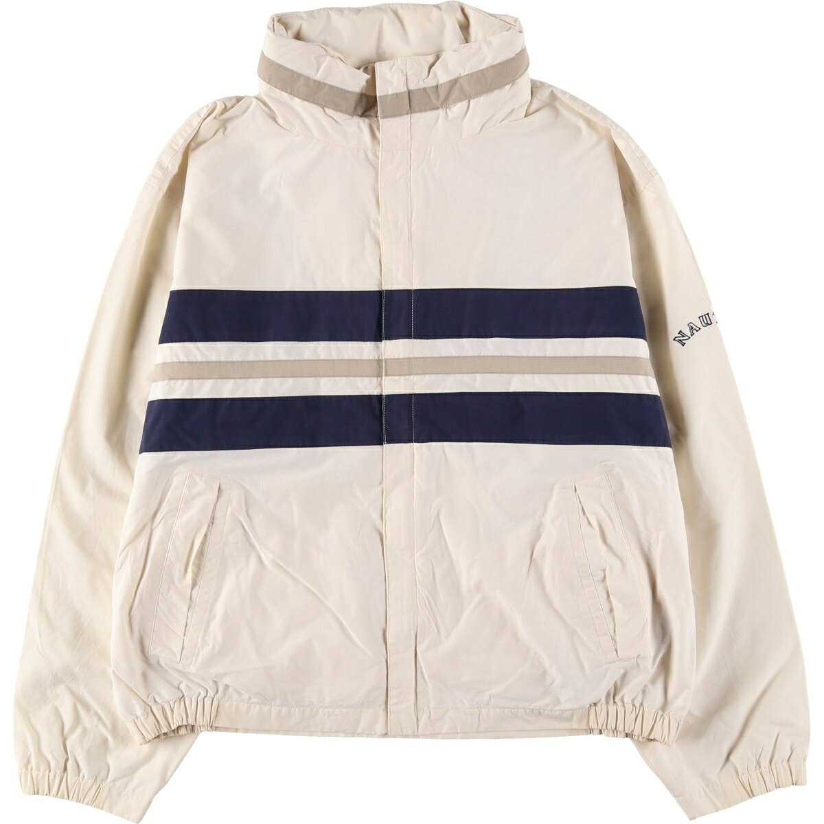 商品詳細 ブランド・NAUTICA・ノーティカ・ 特徴・薄手・フルジップ・フード収納型・メッシュライナー・ヴィンテージ・ モデル/形状・セーリングジャケット・ 素材・コットン:70%・ナイロン:30%・ 色・生成り・ 柄・刺繍・ライン入り・...