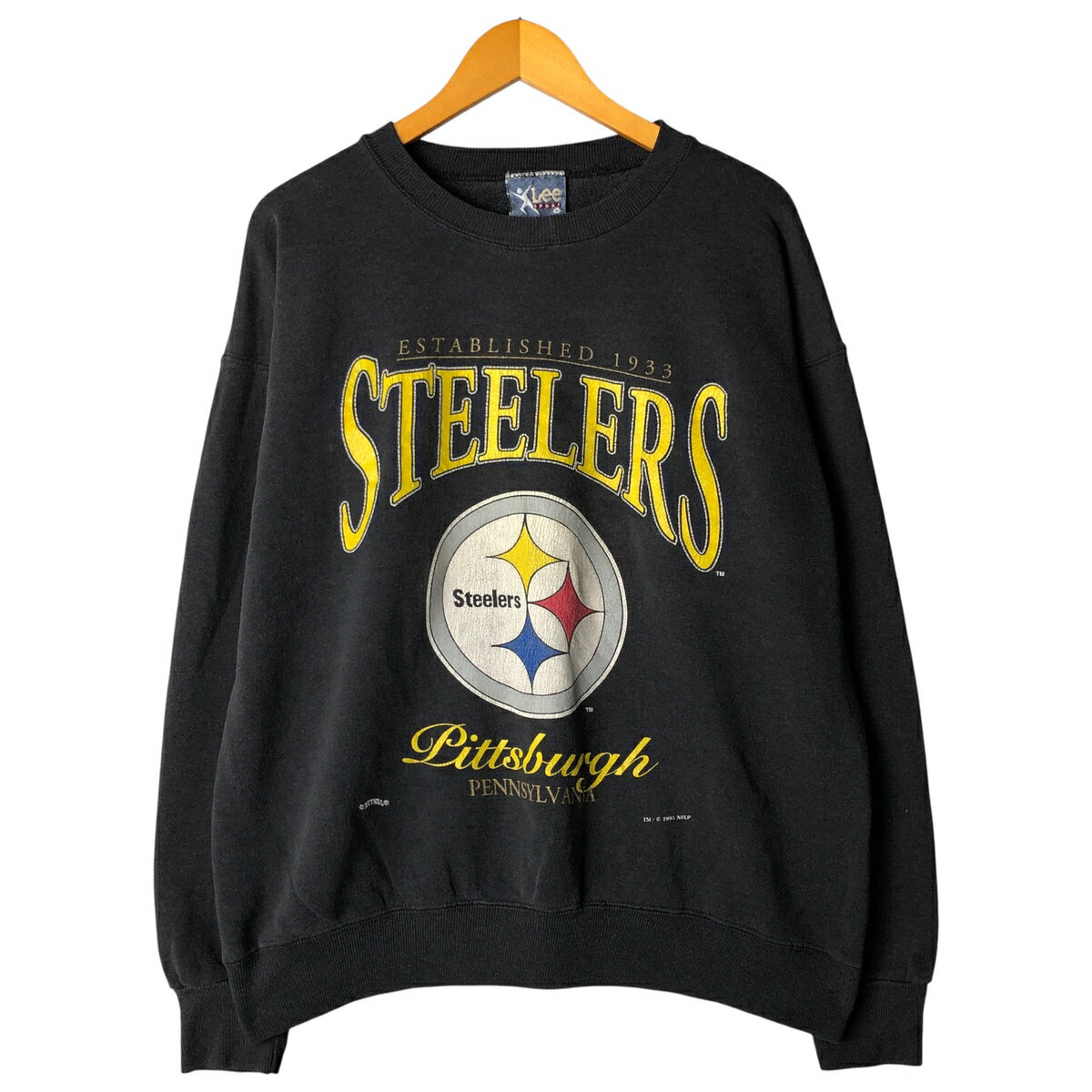 商品詳細 ブランド・Lee・リー・ 特徴・クルーネック(丸首)・長袖・NFL PITTSBURGH STEELERS ピッツバーグスティーラーズ・ヴィンテージ ・ モデル/形状・SPORT・プリントスウェットシャツ トレーナー・ 素材・コッ...