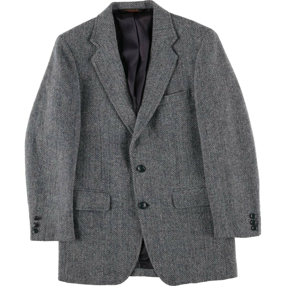 商品詳細 ブランド・Adams Row・ 特徴・厚手・2B 2つボタン・肩パッドあり・ヘリンボーン・センターベント・ モデル/形状・Harris Tweed ハリスツイード・ウールテーラードジャケット・ 素材・ウール:100%・ 色・グレー...