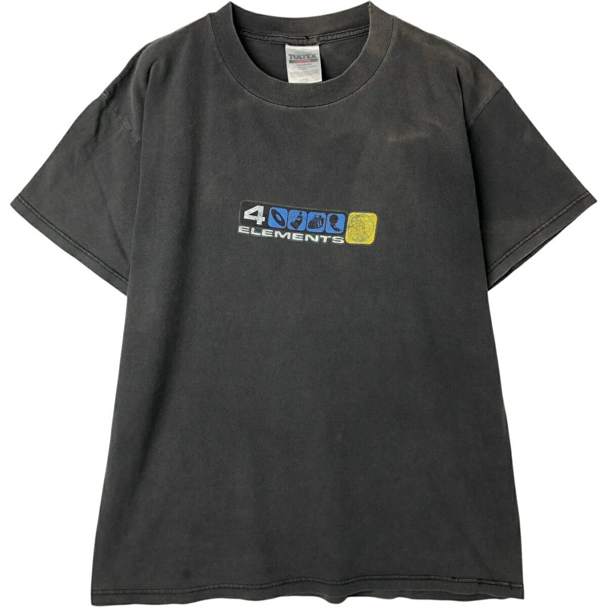 商品詳細 ブランド・TULTEX・タルテックス・ 特徴・クルーネック(丸首)・半袖・ヴィンテージ・両面プリント・ モデル/形状・4 ELEMENTS・バンドTシャツ バンT・ 素材・コットン:100%・ 色・チャコール・ 柄・プリント・ 生...