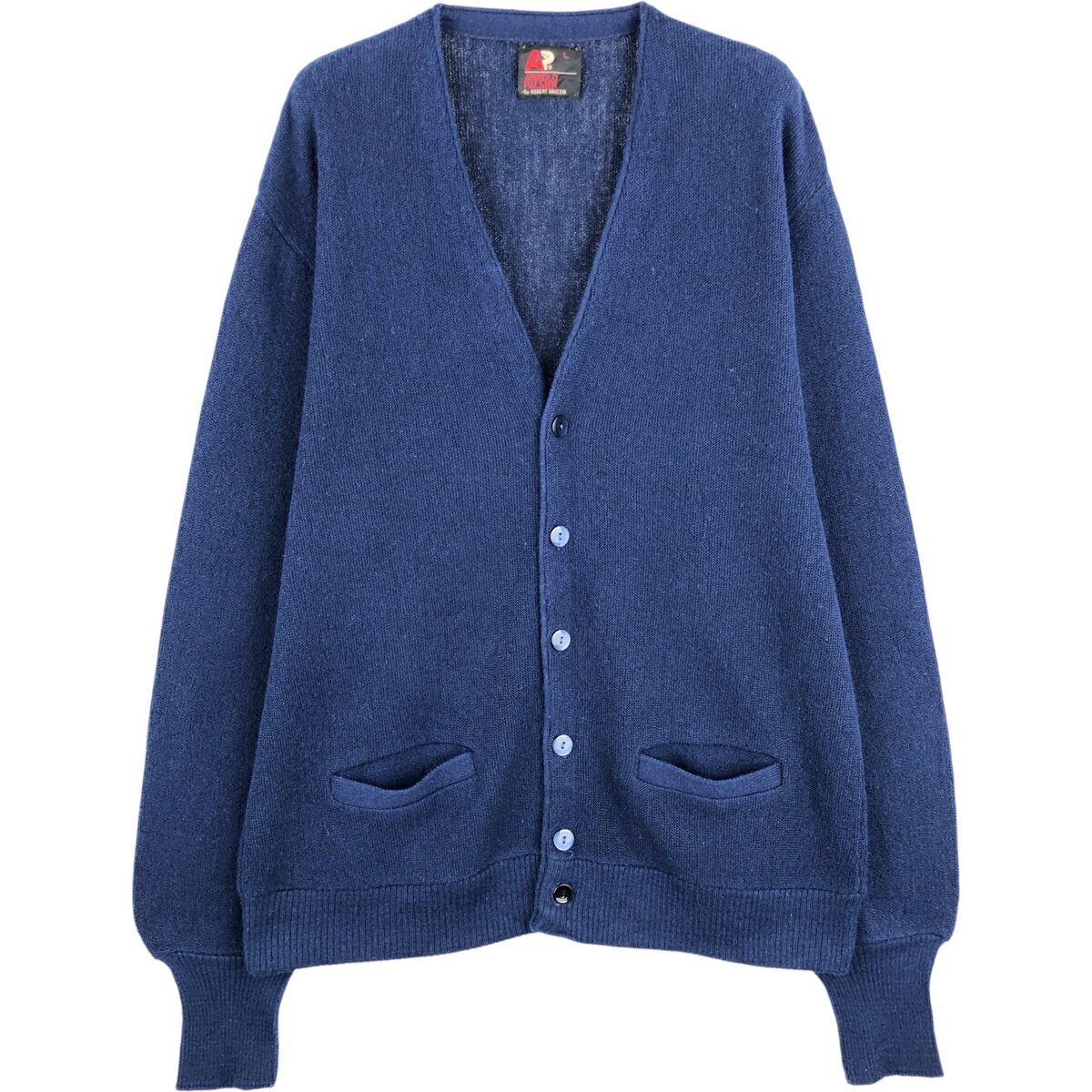 商品詳細 ブランド・Robert Bruce・ 特徴・長袖・ヴィンテージ・ モデル/形状・Arnold Palmer ・アクリルニットカーディガン・ 素材・オーロンアクリル:100%・ 色・ネイビー系 紺色・ 柄・無地・ 生産国・USA製・...