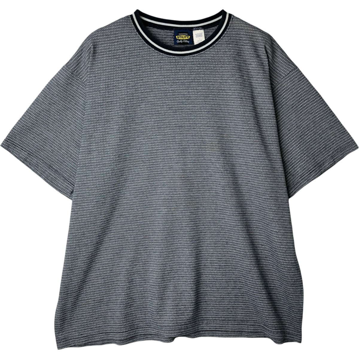 商品詳細 ブランド・UTILITY・ 特徴・クルーネック(丸首)・半袖・ヴィンテージ・アメカジ・ モデル/形状・ボーダーTシャツ・ 素材・ポリエステル:58%・コットン:42%・ 色・ネイビー系 紺色・ホワイト系 白色・ 柄・ボーダーパター...