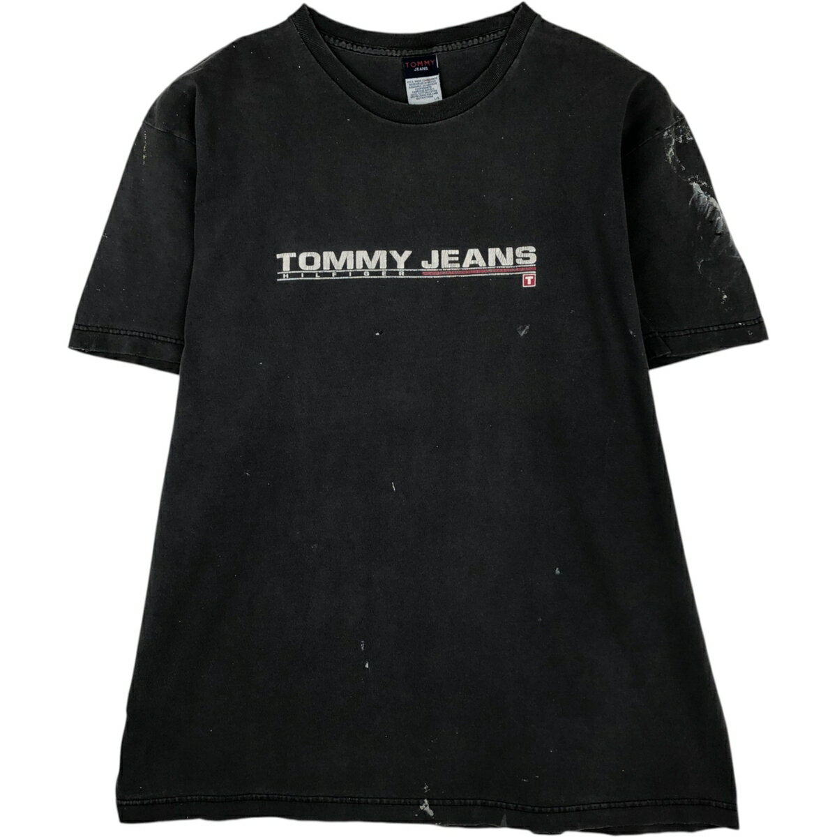 商品詳細 ブランド・TOMMY HILFIGER・トミーヒルフィガー・ 特徴・クルーネック(丸首)・半袖・ペンキ・ モデル/形状・JEANS・半袖 ロゴTシャツ・ 素材・コットン:100%・ 色・グレー系 灰色・ 柄・ロゴプリント・ 生産国...