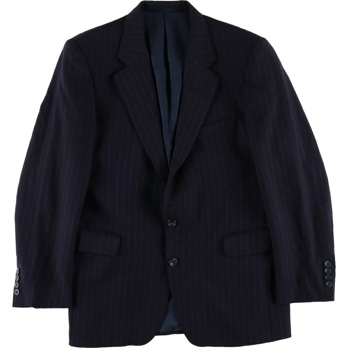 商品詳細 ブランド・Aquascutum・アクアスキュータム・ 特徴・薄手・2B 2つボタン・総裏・肩パッドあり・サイドベンツ・ モデル/形状・ウールテーラードジャケット・ 素材・ウール:100%・ 色・ネイビー系 紺色・ 柄・ストライプ柄...