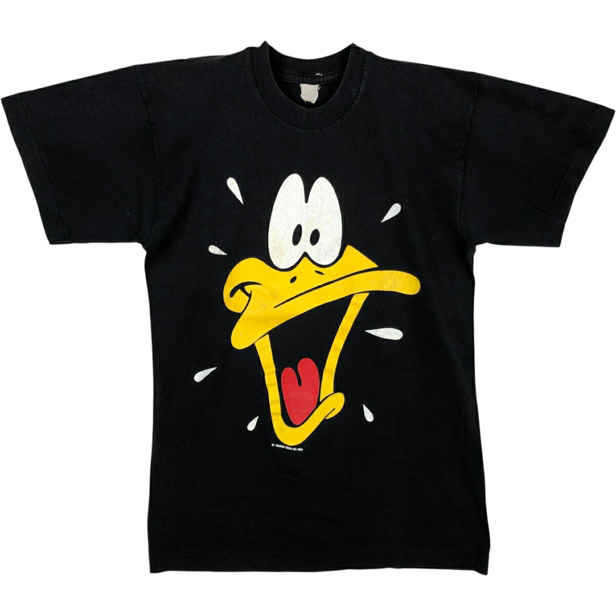 商品詳細 ブランド・UNKNOWN・ 特徴・クルーネック(丸首)・半袖・フェード・ モデル/形状・LOONEY TUNES ルーニーテューンズ Daffy Duck ダフィー ダック・キャラクタープリントTシャツ・ 素材・不明・ 色・ブラッ...