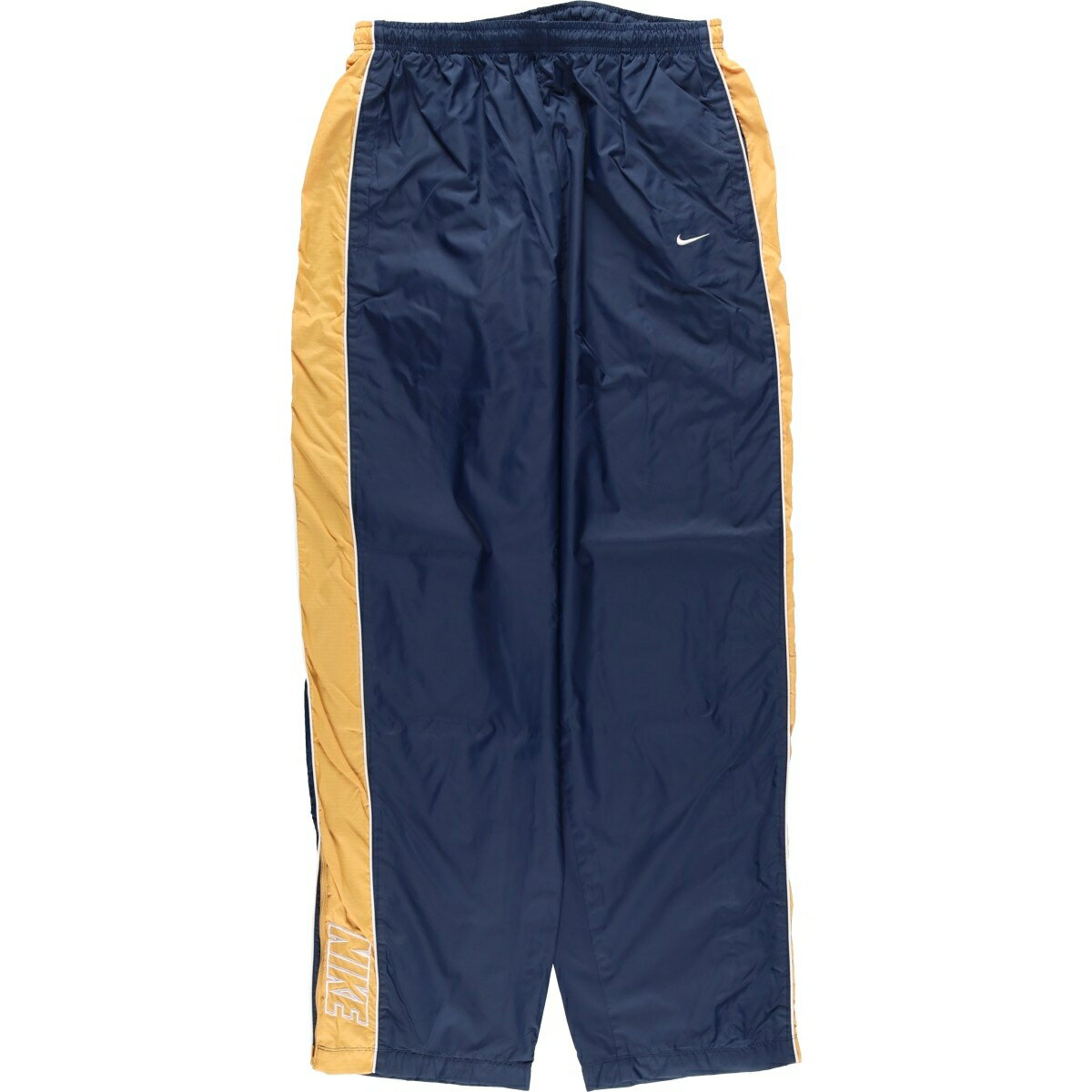 商品詳細 ブランド・NIKE・ナイキ・ 特徴・ウエスト調節ひも・裾ジップ・ワイドパンツ・ モデル/形状・ナイロンパンツ シャカシャカパンツ・ 素材・ナイロン:100%・ 色・ネイビー系 紺色・イエロー系 黄色・ 柄・ライン入り・ロゴ刺繍・ ...