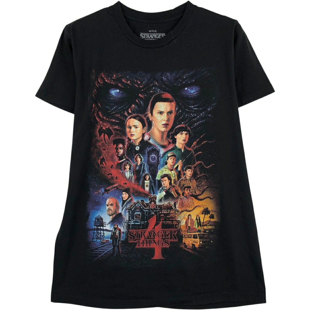 商品詳細 ブランド・UNKNOWN・ 特徴・クルーネック(丸首)・半袖・ モデル/形状・STRANGER THINGS ストレンジャーシングス・映画 ムービーTシャツ・ 素材・コットン:100%・ 色・ブラック系 黒色・ 柄・プリント・ 生...