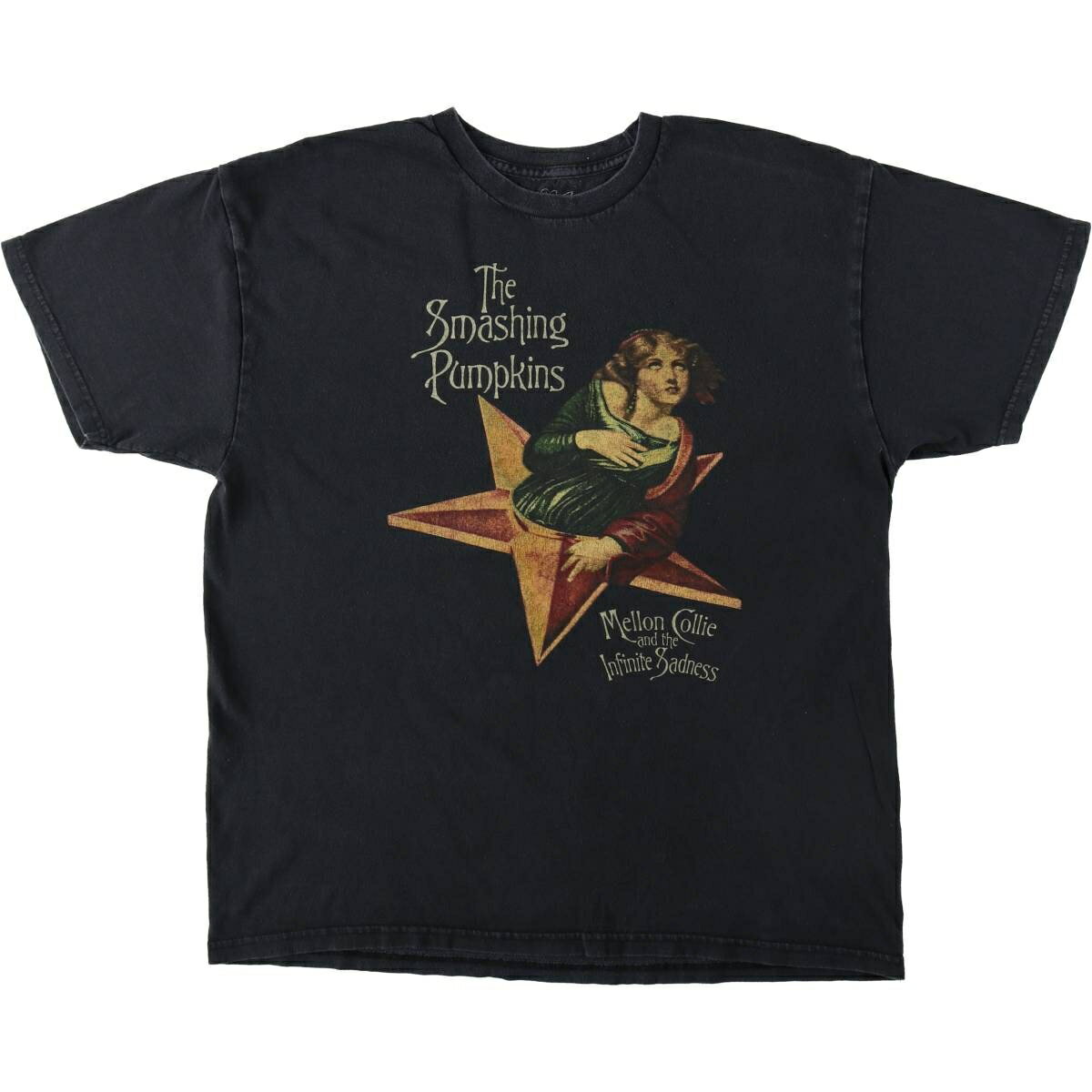 商品詳細 ブランド・UNKNOWN・ 特徴・クルーネック(丸首)・半袖・ロック・ モデル/形状・THE SMASHING PUMPKINS スマッシングパンプキンズ・バンドTシャツ バンT・ 素材・コットン:100%・ 色・ブラック系 黒色...