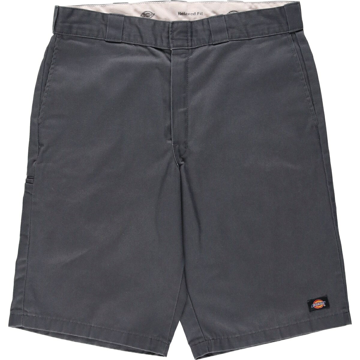 商品詳細 ブランド・Dickies・ディッキーズ・ 特徴・ジッパーフライ・ワイドショートパンツ・ モデル/形状・Relaxed Fit・ワークショーツ ハーフパンツ・ 素材・ポリエステル:65%・コットン:35%・ 色・チャコール・ 柄・無...