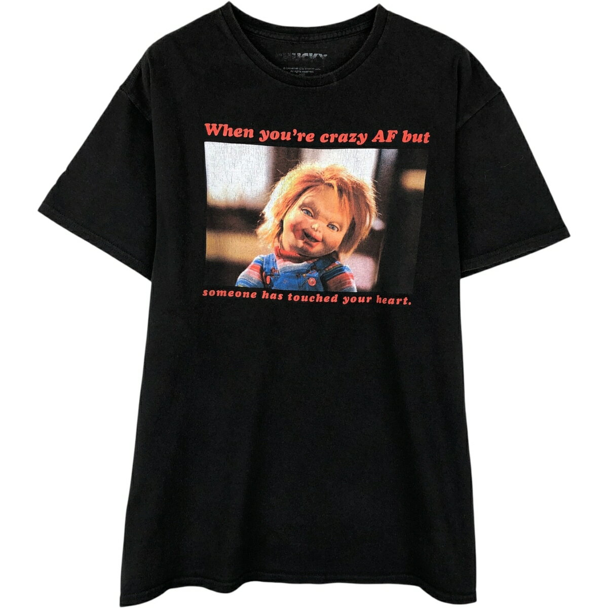 商品詳細 ブランド・UNKNOWN・ 特徴・クルーネック(丸首)・半袖・ モデル/形状・CHILD'S PLAY チャイルドプレイ CHUCKY チャッキー・映画 ムービーTシャツ・ 素材・不明・ 色・ブラック系 黒色・ 柄・プリント・ 生...