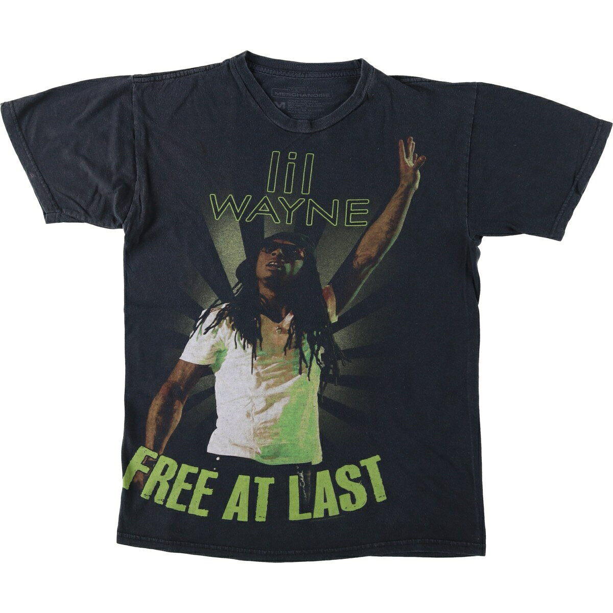 商品詳細 ブランド・LIVE NATION MERCHANDISE・ 特徴・クルーネック(丸首)・半袖・ヒップホップ R&B・ モデル/形状・LIL WAYNE リルウェイン・ラップTシャツ ラップT・ 素材・コットン:100%・ 色・ブラ...