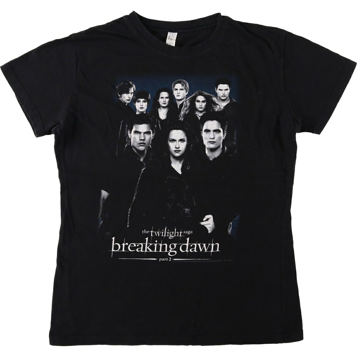 商品詳細 ブランド・TULTEX・タルテックス・ 特徴・クルーネック(丸首)・半袖・ モデル/形状・Twilight Saga Breaking Dawn Part 2 トワイライト サーガ・映画 ムービーTシャツ・ 素材・コットン:100...