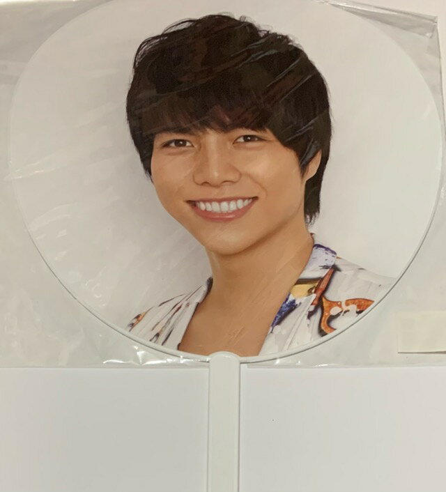 ☆ジャニーズ公式グッズ☆ 　　　　 　　 ☆ 　ジャニーズwest ☆　　　　　 商品名 　　　♪公式うちわ♪ ◇コンサート名◇ 　　 ◎ 関西ジャニーズJr. あけましておめでとうコンサート　◎ ◇発送◇ 購入の際は普通郵便購入をお選びく...