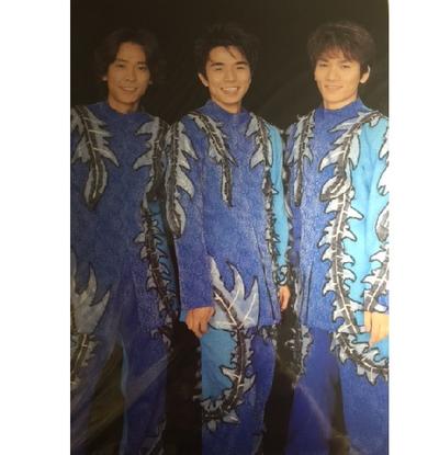 ☆ジャニーズ公式グッズ☆ 　　　　 　　 ☆ V6 ☆　　　　　 商品名 下敷き ◇人物名◇人物名 　　 ◎ 　 集合　 ◎ ◇発送方法◇ 　　冊子で補強し防水用包装紙で包装致します。 　　　&nbsp;&nbsp;&nbsp;&nbsp;...