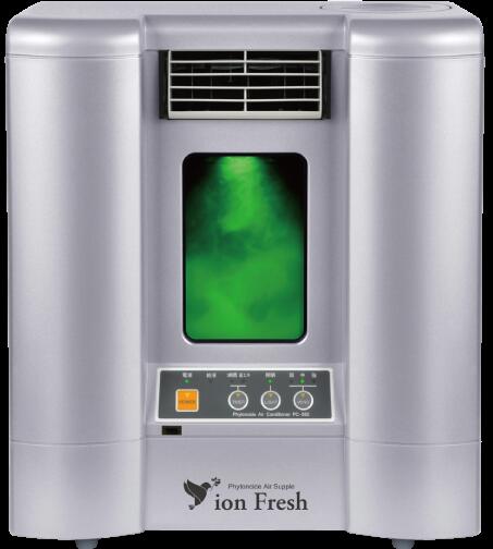 「ion Fresh(PC-1000 GL)」は、天然植物資源から 独自の技術で抽出・調合したフィトンチッド溶液と マイナスイオンを超微粒子で室内に拡散することで、 森林の空気環境を室内に再現し、本当の空気清浄と健康 をお届けします。「io...