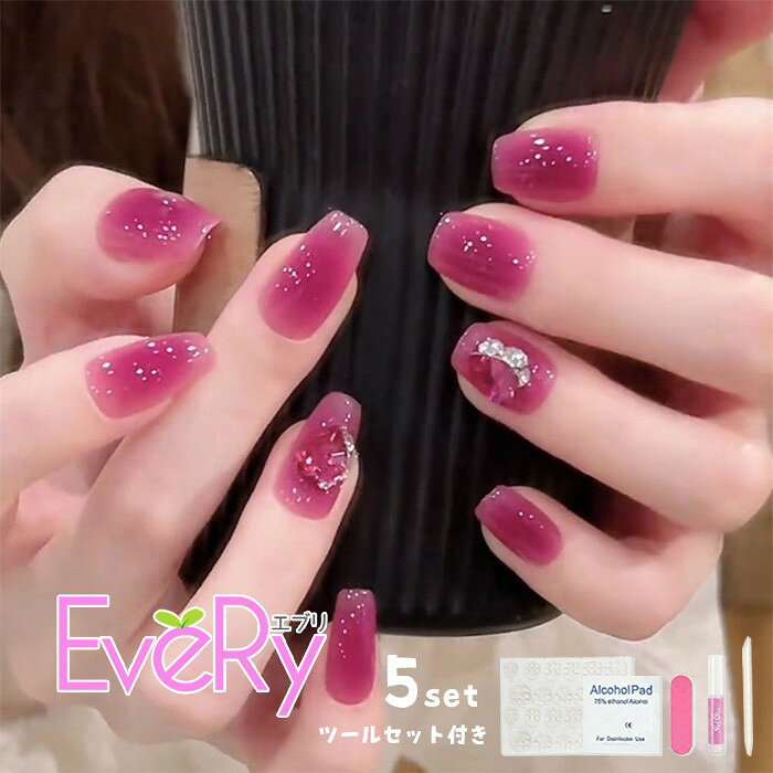 セット内容&nbsp;✽.*꙳両手分ネイルチップ（10枚入り）同梱品：1：クリーナーシート2：両面ジェルシール3：ネイル用グルー（約2g）4：スティック5：両面ミニ爪やすり「記載のないアクセサリー、小物等は付属し...