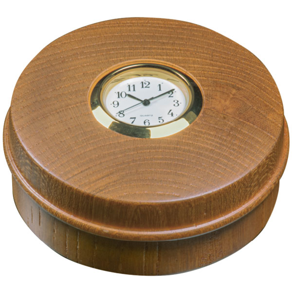材　質 　欅 サイズ 直　径 7．5cm 高　さ 3．0cm 　日本製 　ネジ切り 　コイン電池（SR626SW）×1個付 この商品は、メーカー直送で配送致します。 ※　北海道・沖縄・離島・個人宅（宗教法人、 　　一般法人以外）への配送は、...