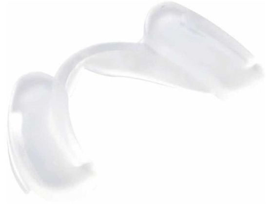 【商品説明】お湯に浸して奥歯で軽くかむだけ。自分の歯型のマウスピースが簡単に作れます。歯ぎしりから歯を守ります。おやすみ前に装着してください。透明ケースは保管用としてもお使いいただけます。【仕様】●カラー：クリア●商品本体サイズ：幅3．5×...