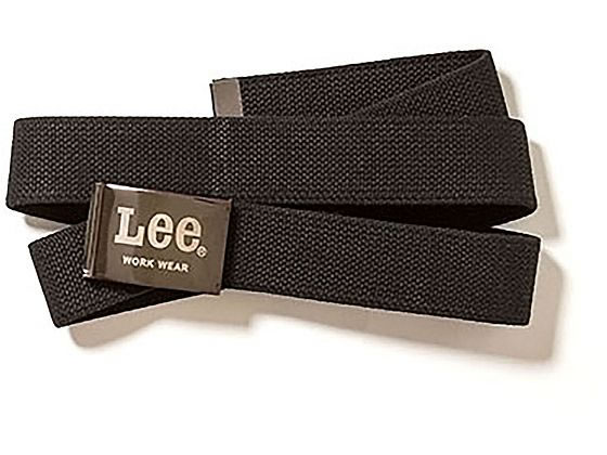 【商品説明】シンプルながらもLeeロゴがおしゃれなベルト【仕様】●素材：綿100％●サイズ：110cm（総長130cm）●色：ブラック●男女兼用　※生地の特性上、湿気や摩擦により色落ちや色移り、収縮の可能性がございます。着用時、洗濯時には十...