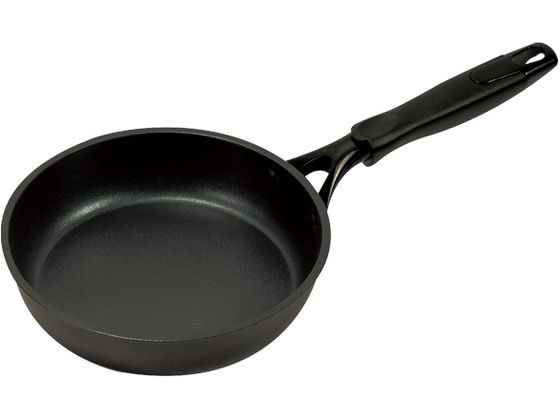 【商品説明】金属ヘラOK。ガスコンロで安定する底広形状。3層プレミアムハードコート。強固な鍛造製法。ガス火専用です。【仕様】●サイズ：約全長400×幅215×高さ95mm●重量：約552g●材質：本体／アルミニウム合金、取っ手／フェノール樹...