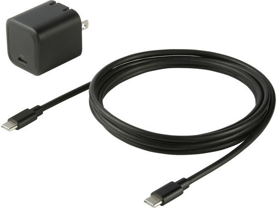 【商品説明】次世代半導体GaNを採用したコンパクトなUSB　Type−C対応ACアダプタです。最大45WのUSB　PD出力に対応し、ノートパソコンやタブレット、スマートフォンなど幅広い機器を充電できます。PPS対応で発熱を抑えた効率的な充電...