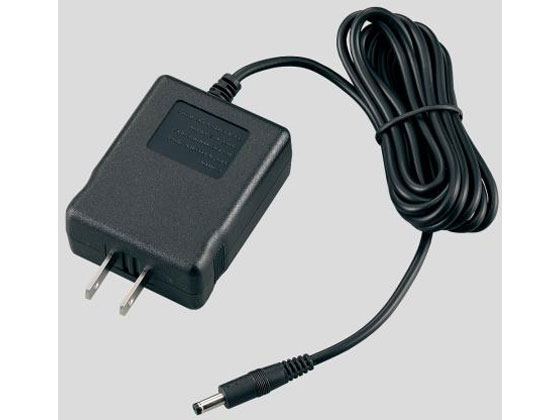 【仕様】●電力：18W●100V〜240V●12V　1．5A●プラグ形状：PL03B●プラグ極性：センタープラス●プラグ（外径×内径×ピン長）：5．5×2．1×9．5mm●本体サイズ：64×50×26．5mm●コード長：1．8m●適応規格：...
