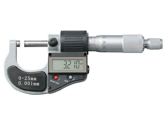 【仕様】●測定範囲（mm）：0〜25●器差（μm）：±2●最小表示量：0．001mm●全長：150mm●電源：LR44Hボタン電池×1個（テスト用付属）●重量：290g●生産国：中国【検索用キーワード】DM025　AST2018　4−575...