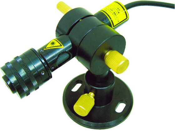 【商品説明】●レーザーラインを照射して作業工程の位置決めをします。●10mWの高輝度レーザー素子を採用しています。●焦点調整が可能、距離に合わせてレーザーラインをシャープに投影します。●架台で照射方向が自由自在に調節できます。●赤色レーザー...